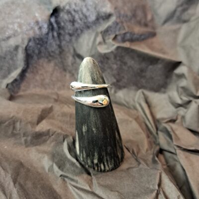 Minimalist Archives - Nomadic Ant